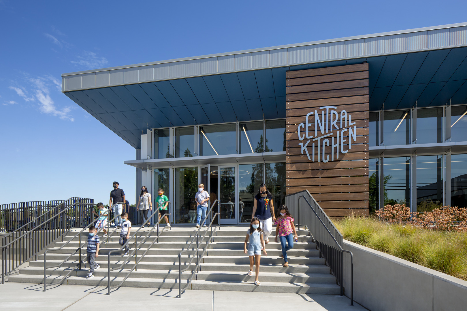 California Launches Groundbreaking Universal Meals Program | Ideas, Pre ...