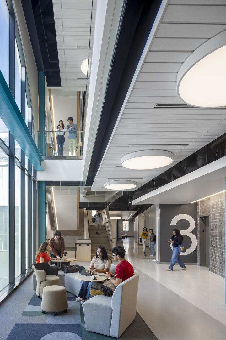 Glendale Community College New Science Building | Higher Education | HMC Architects