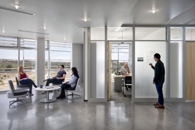 Office Architecture Concepts: How Workplace Design Affects Human ...